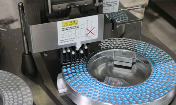 Semi-Automatic Capsule Filling Machine - ENCAP North America